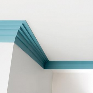 C393 full stepped cornice